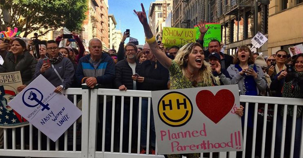 Celebrities Who Do Great Charity Work - TeamKinetic